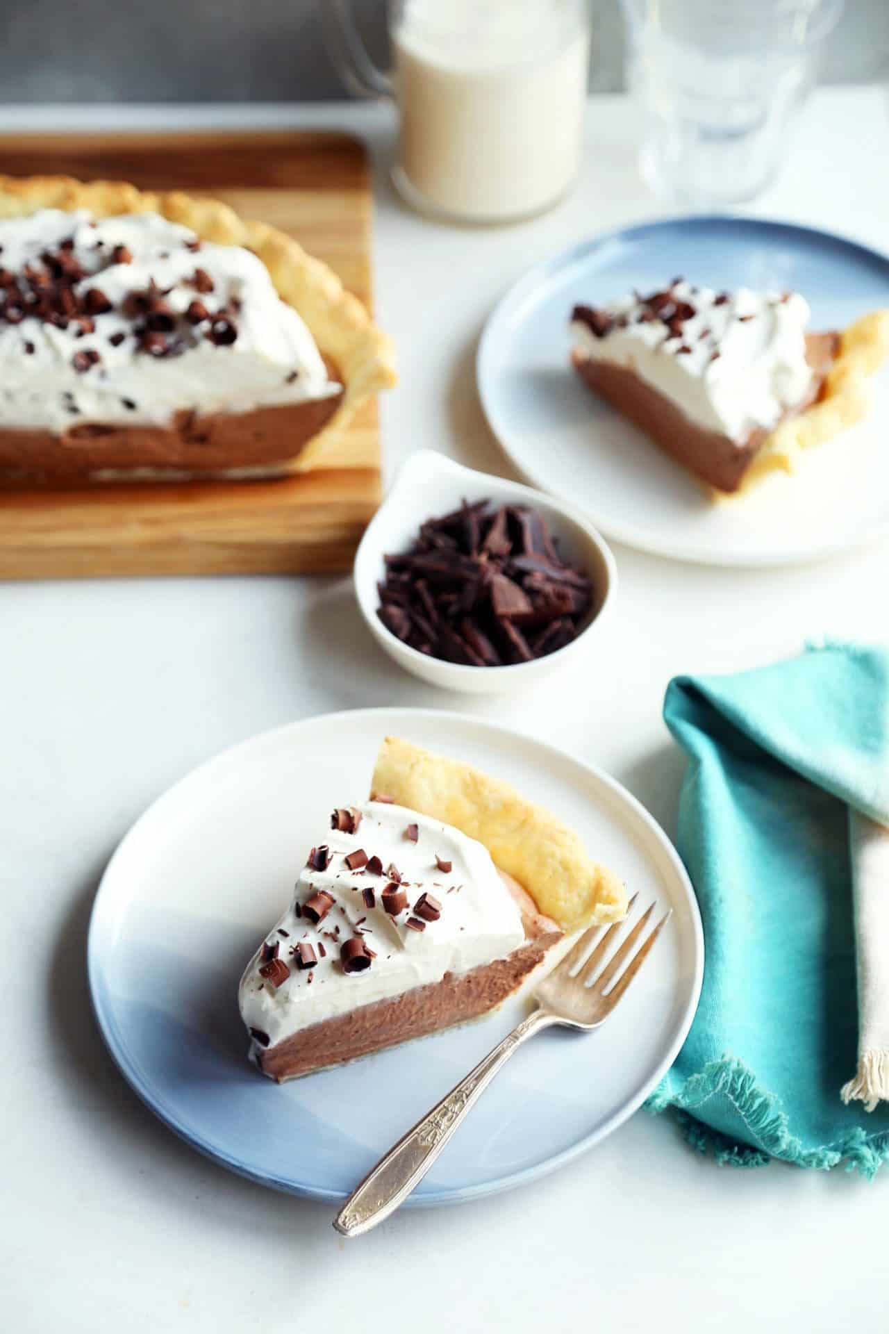 6 Tips To Throw A Thanksgiving Potluck - Joy the Baker